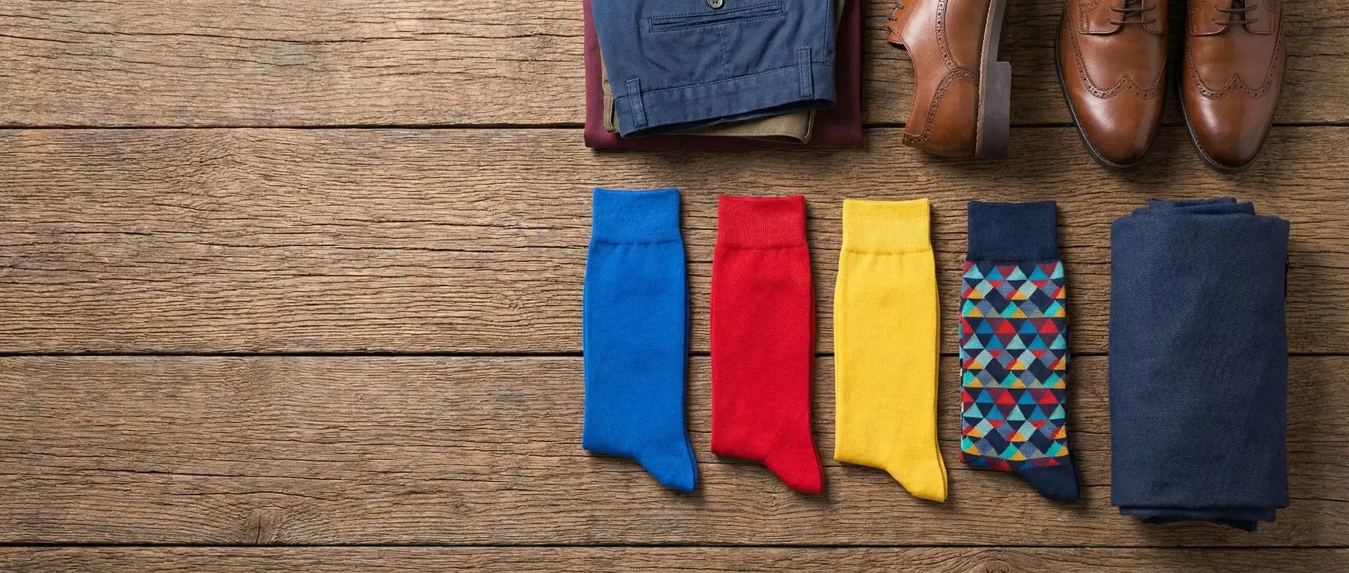 What Color Socks to Wear With Any Outfit | DeadSoxy